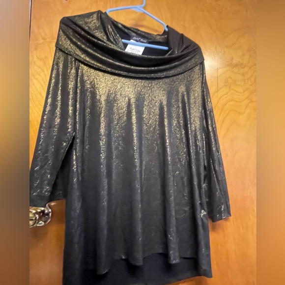 Slinky Brand | Tops | Nwt Slinky Foil Print Tunic | Poshmark
